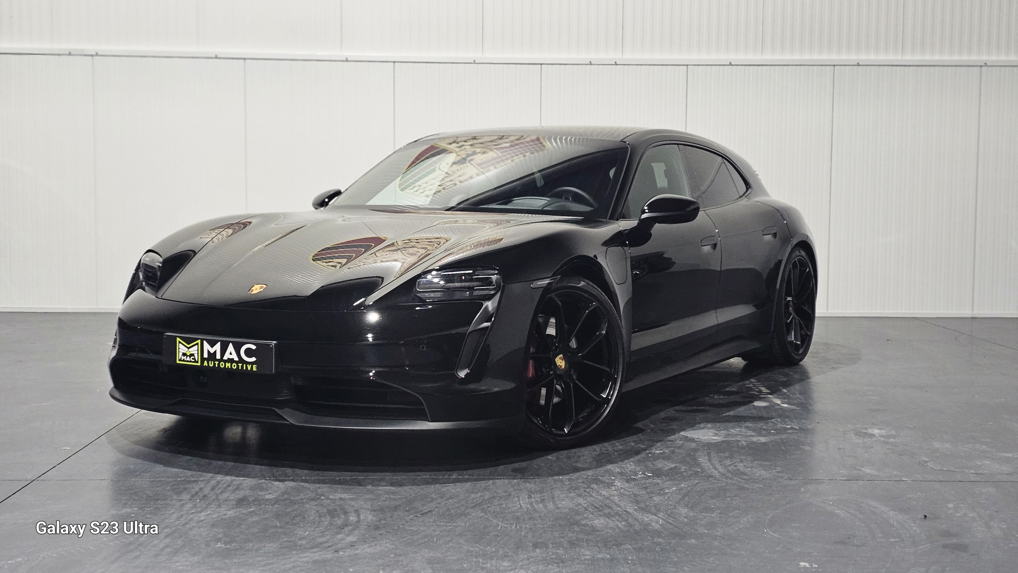 Porsche Taycan 4S Sport Turismo - Mac-Automotive