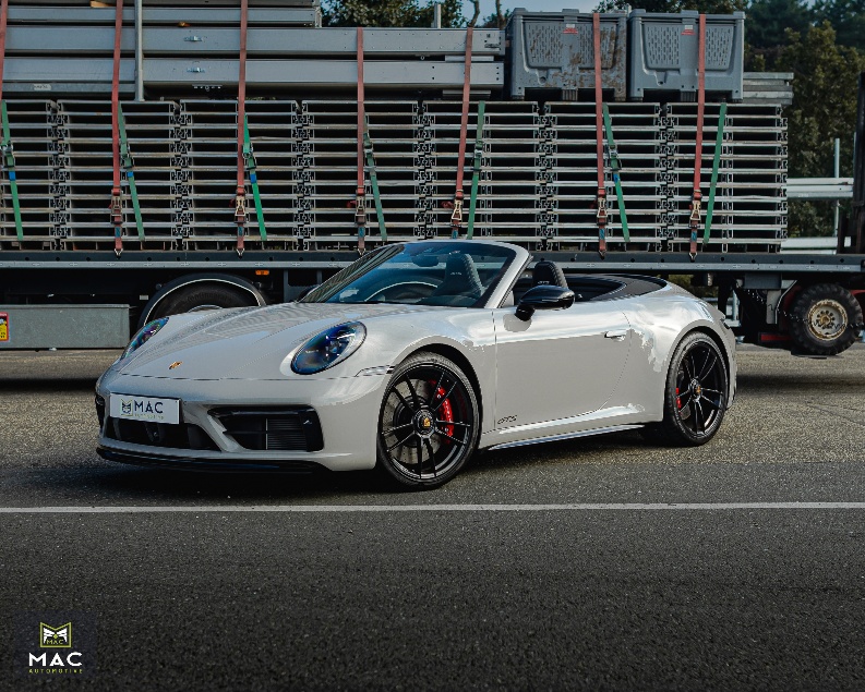 Porsche 992 4 GTS Cabrio Sportdesign Pack - Mac-Automotive